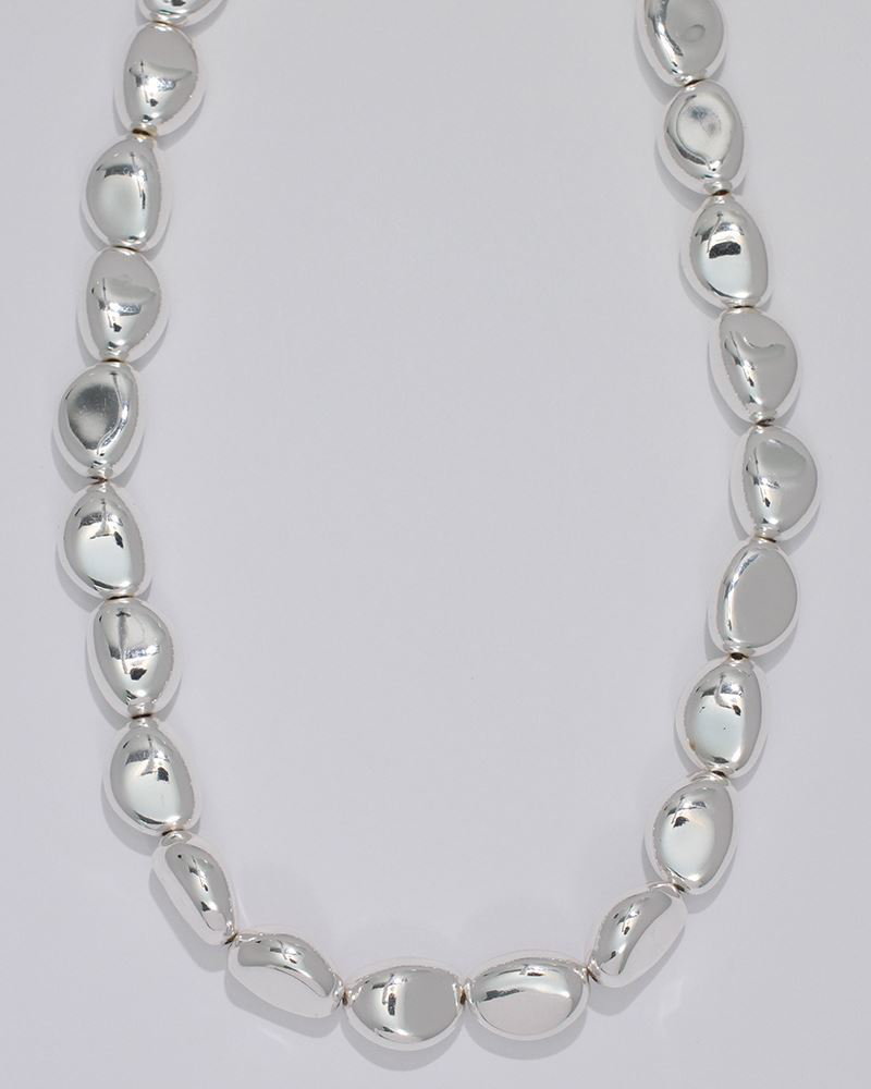 Abstract Polished Bead Necklace in Silver | Periwinkle by Barlow | The ...
