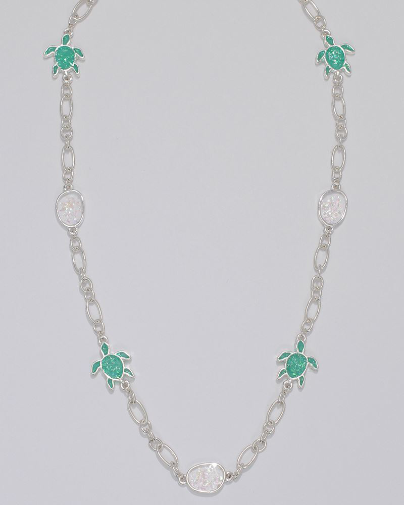 Linked Glitter Resin Turtle Necklace in Silver | Periwinkle by Barlow ...