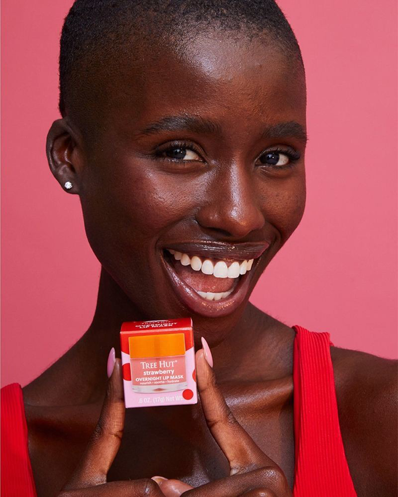 Strawberry Overnight Lip Mask | Tree Hut | The Paper Store