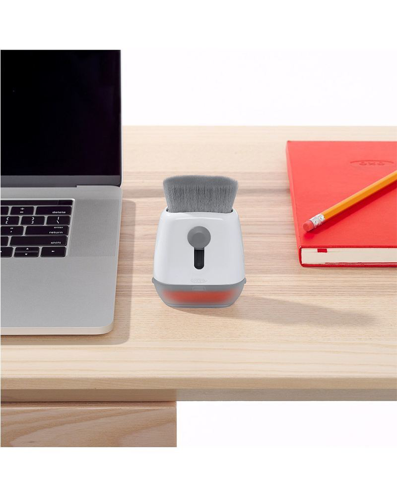 Good Grips Sweep and Swipe Laptop Cleaner | Oxo International Ltd | The ...