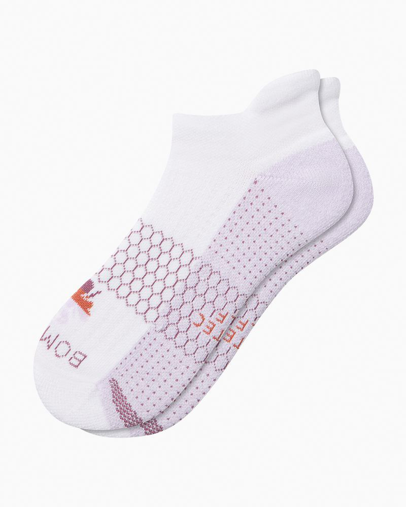 Solid Marl Foot Bottom Golf Ankle Socks in White and Lavender | Bombas ...