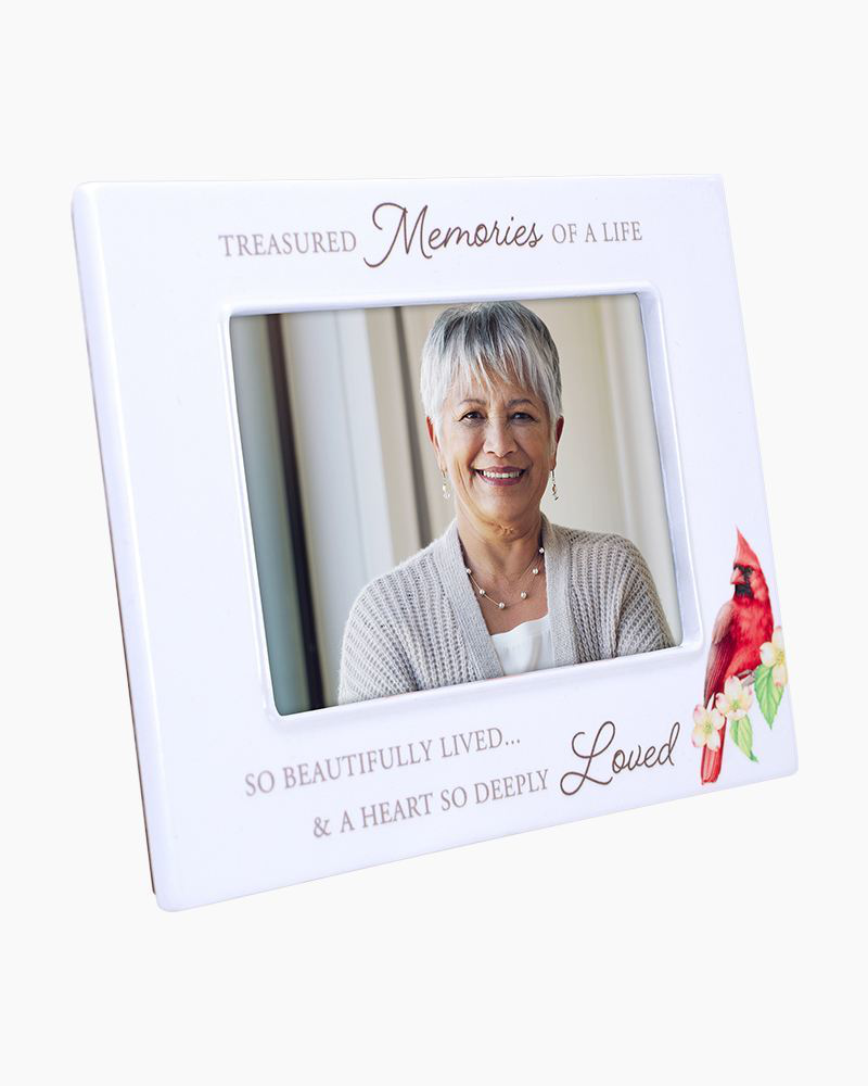 Cardinal Remembrance Picture Frame (4x6) | Malden | The Paper Store